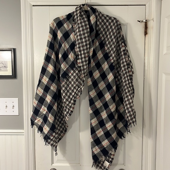 J. Crew | Accessories | 5 Salej Crew Plaid Scarf E784 | Poshmark